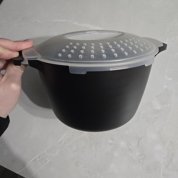Pampered Chef | Kitchen | Pampered Chef 2 Quart Micro Cooker | Poshmark